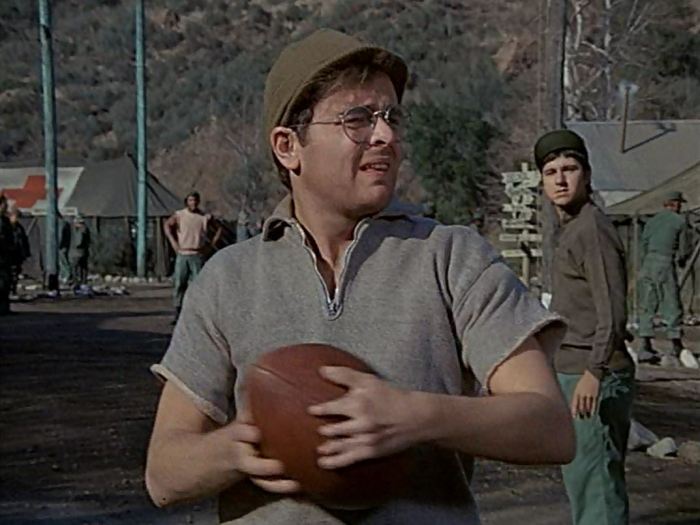 M*A*S*H – Pilot EpisodeReggie's Take.com
